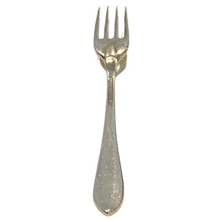 Tiffany Sterling Silver 79-Piece Flatware Set in Faneuil Pattern Art ...