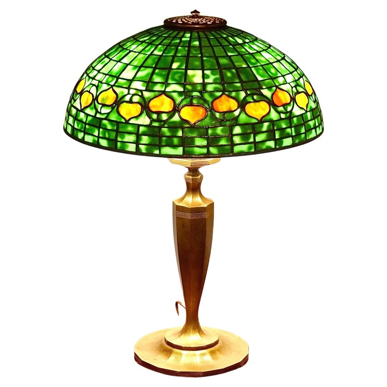 Tiffany Studios Acorn Table Lamp For Sale at 1stDibs | tiffany lamp