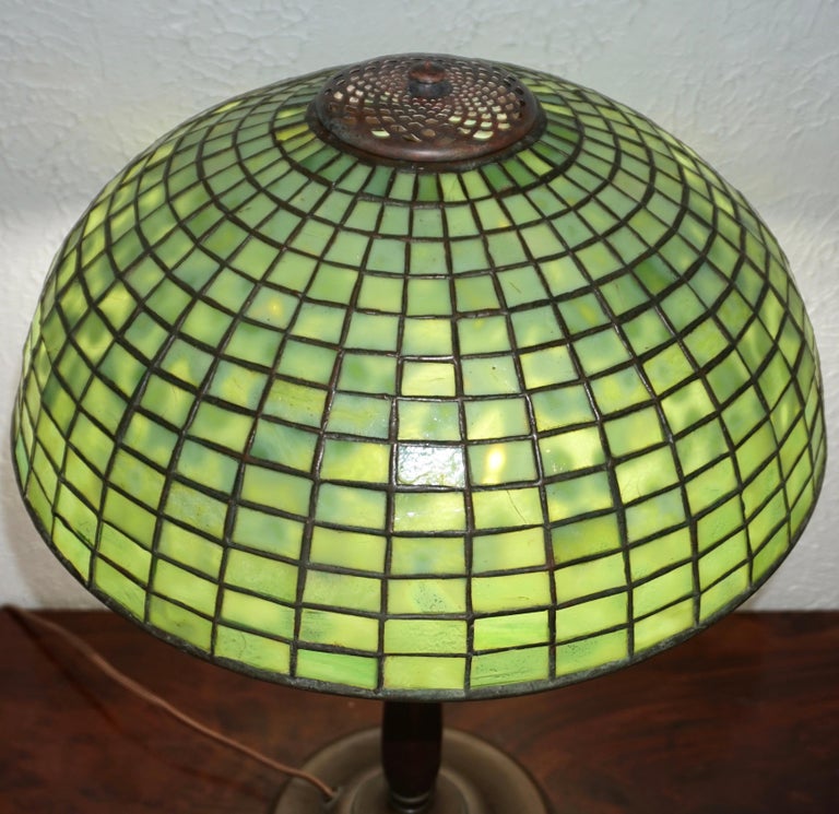 Tiffany Studios Green “Geometric” Table Lamp at 1stDibs | green tiffany ...