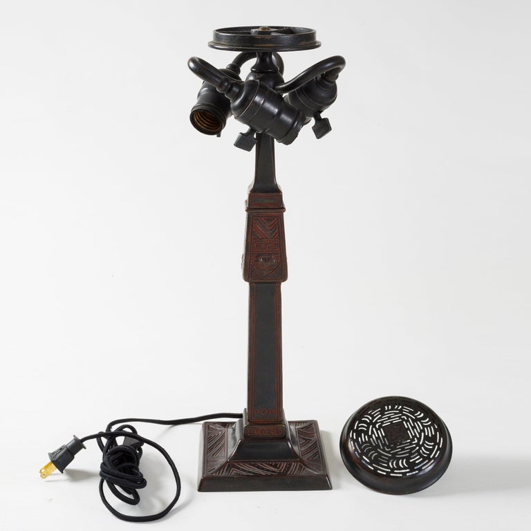 Tiffany Studios New York "American Indian" Table Lamp For Sale at 1stDibs