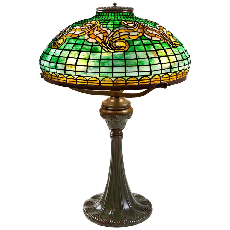 Tiffany Studios New York "Tyler" Table Lamp For Sale at 1stDibs