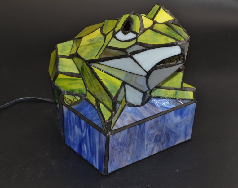 Stained Green Art Glass Frog Table Lamp Animal Sculpture Lamp For Sale ...