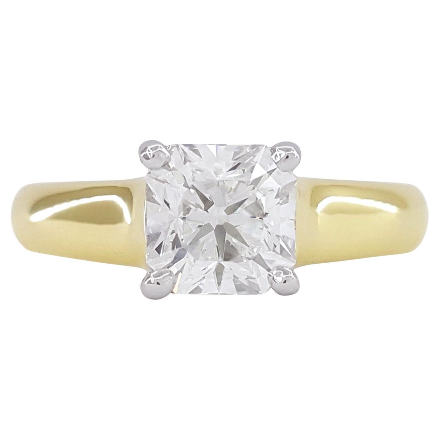 Brilliant Cut Diamond Solitaire Fancy Yellow Diamond Halo 18 Karat 4.00 ...