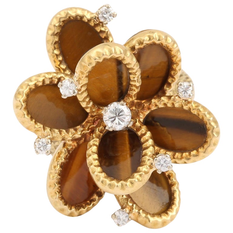 Tiger Eye Cabochon Diamond 18K Yellow Gold Flower Ring, Attributed to Fred Paris For Sale at 1stDibs