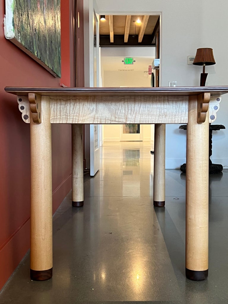 Tiger Striped Maple Table For Sale at 1stDibs