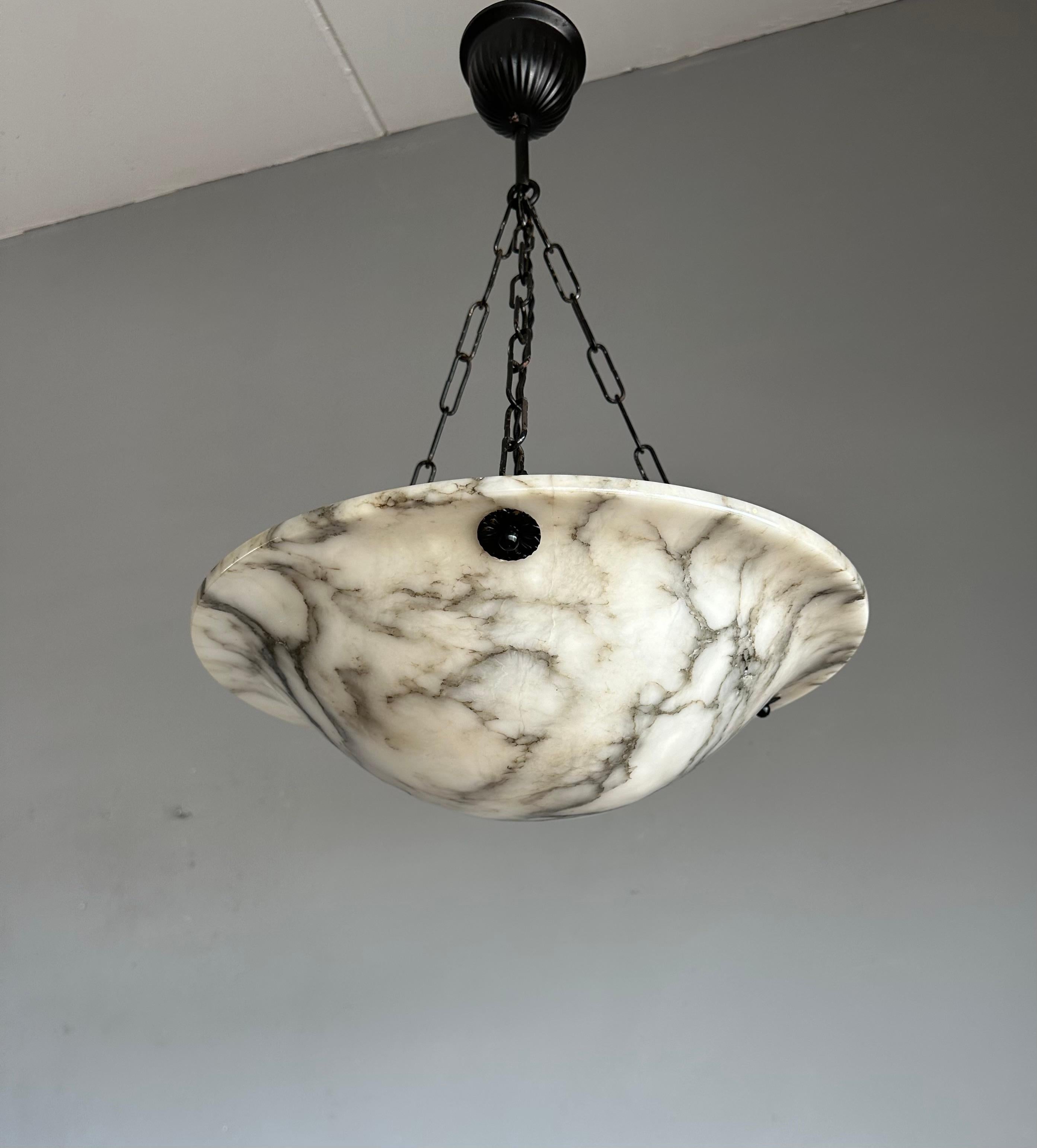 Timeless Design Handcarved Black and White Art Deco Alabaster Pendant ...