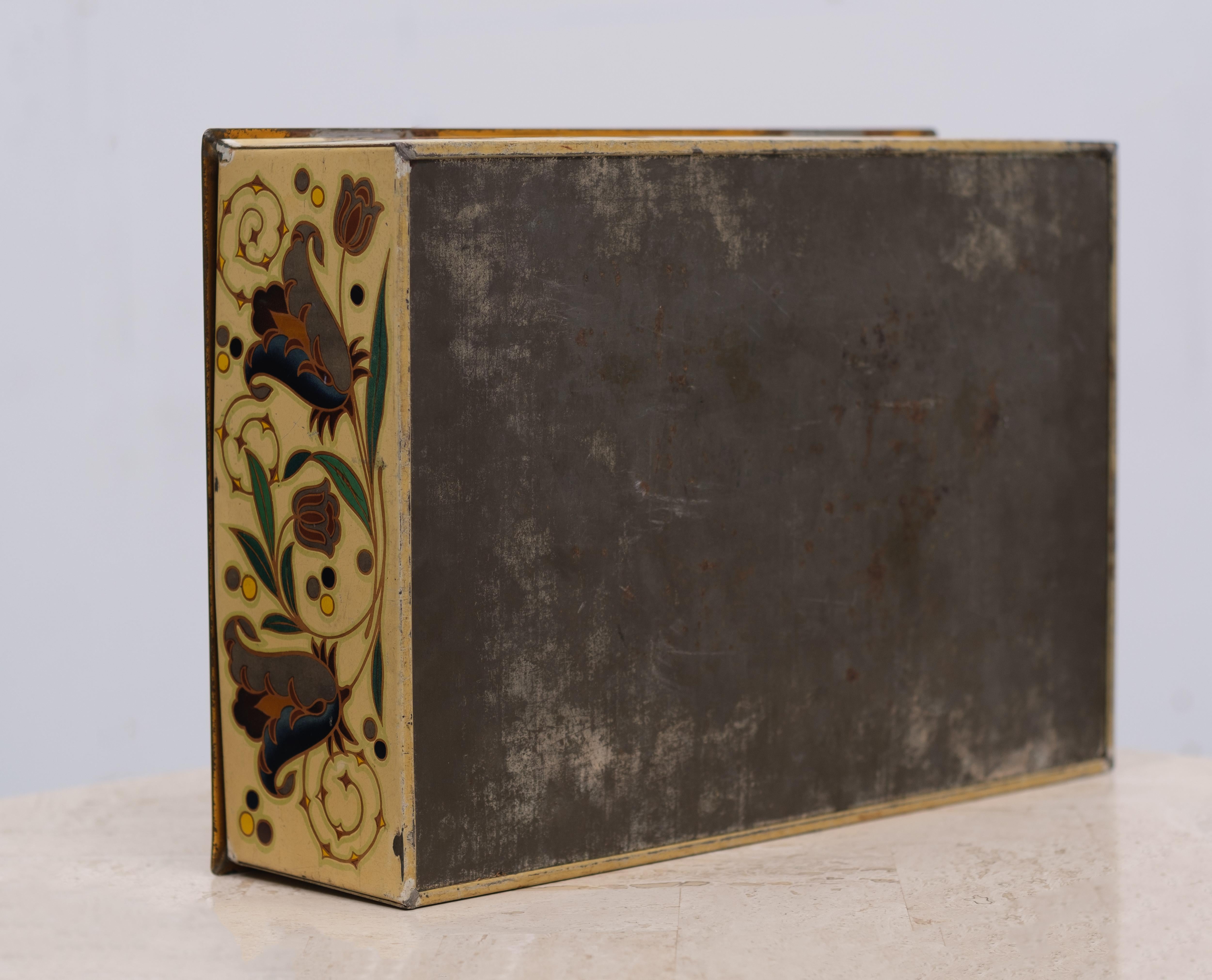 Tin Plated Box 1920/30 Wed J Bekkers Zoon Dordrecht Holland at 1stDibs ...