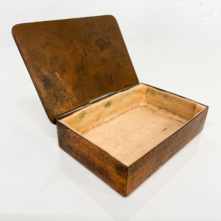 Tiny Hand Hammered Copper Trinket Box Style Roycroft Arts and Crafts ...