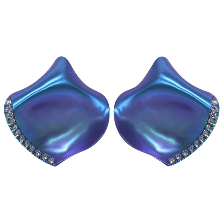 Titanium Diamond 18KT Rose Gold Petals Earrings For Sale at 1stDibs