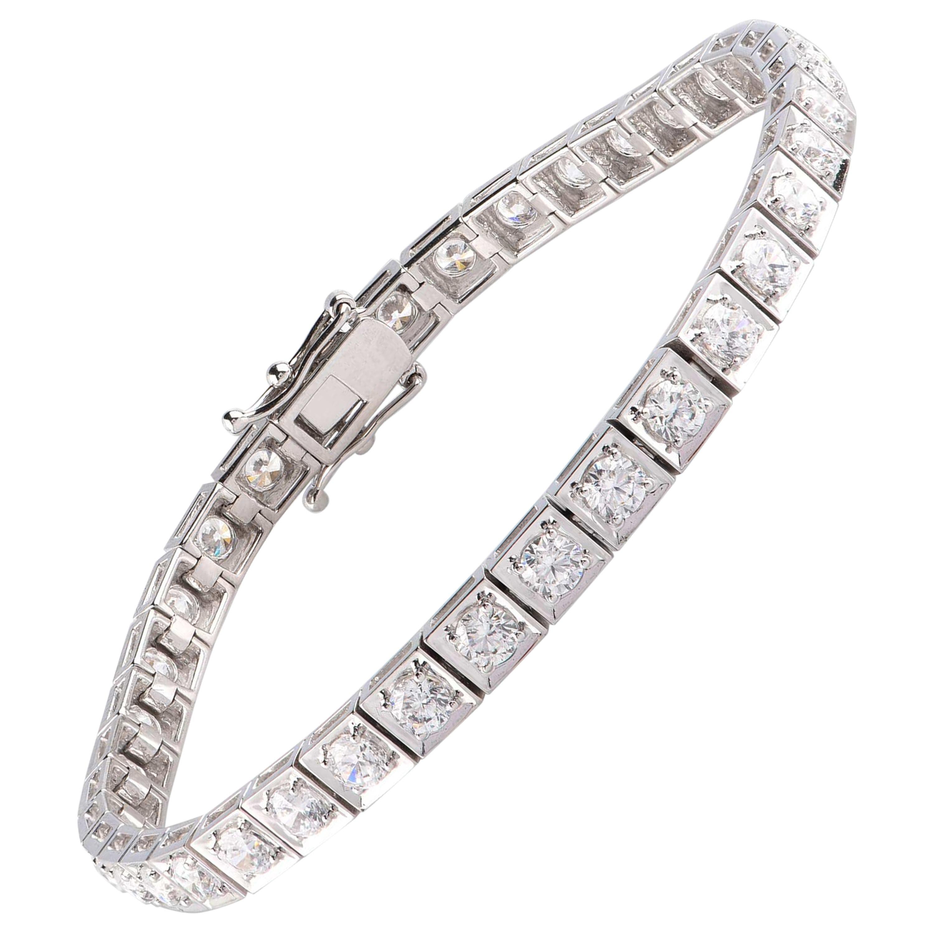 Chopard La Strada 12 Carat Pave-Set Diamond 18 Karat White Gold Link ...