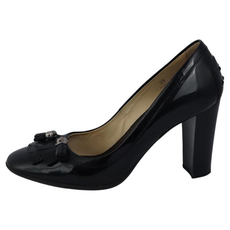 Tod's EU 39 Patent Leather Square Toe Black Pumps with Heel For Sale at ...