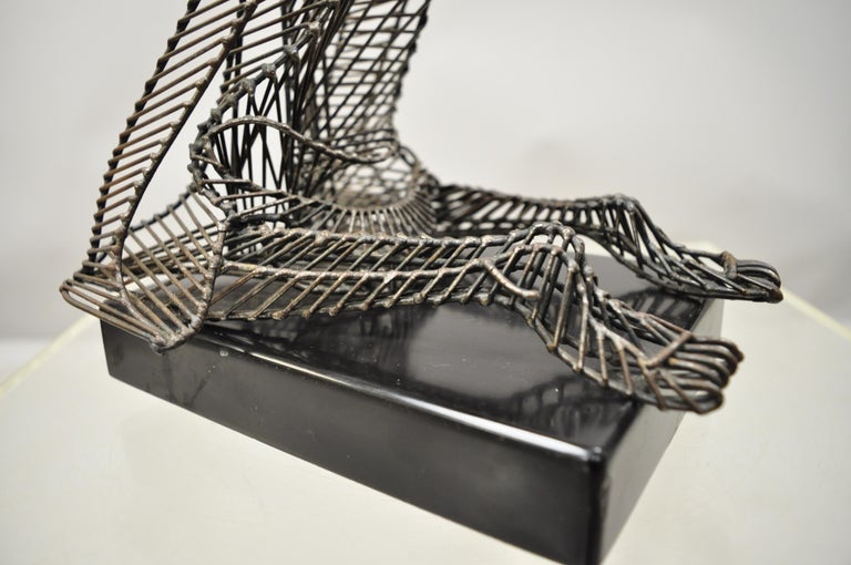 Tom and Bob Bennett Wire Metal Sculpture of Jesus Man on Knees Pointing ...