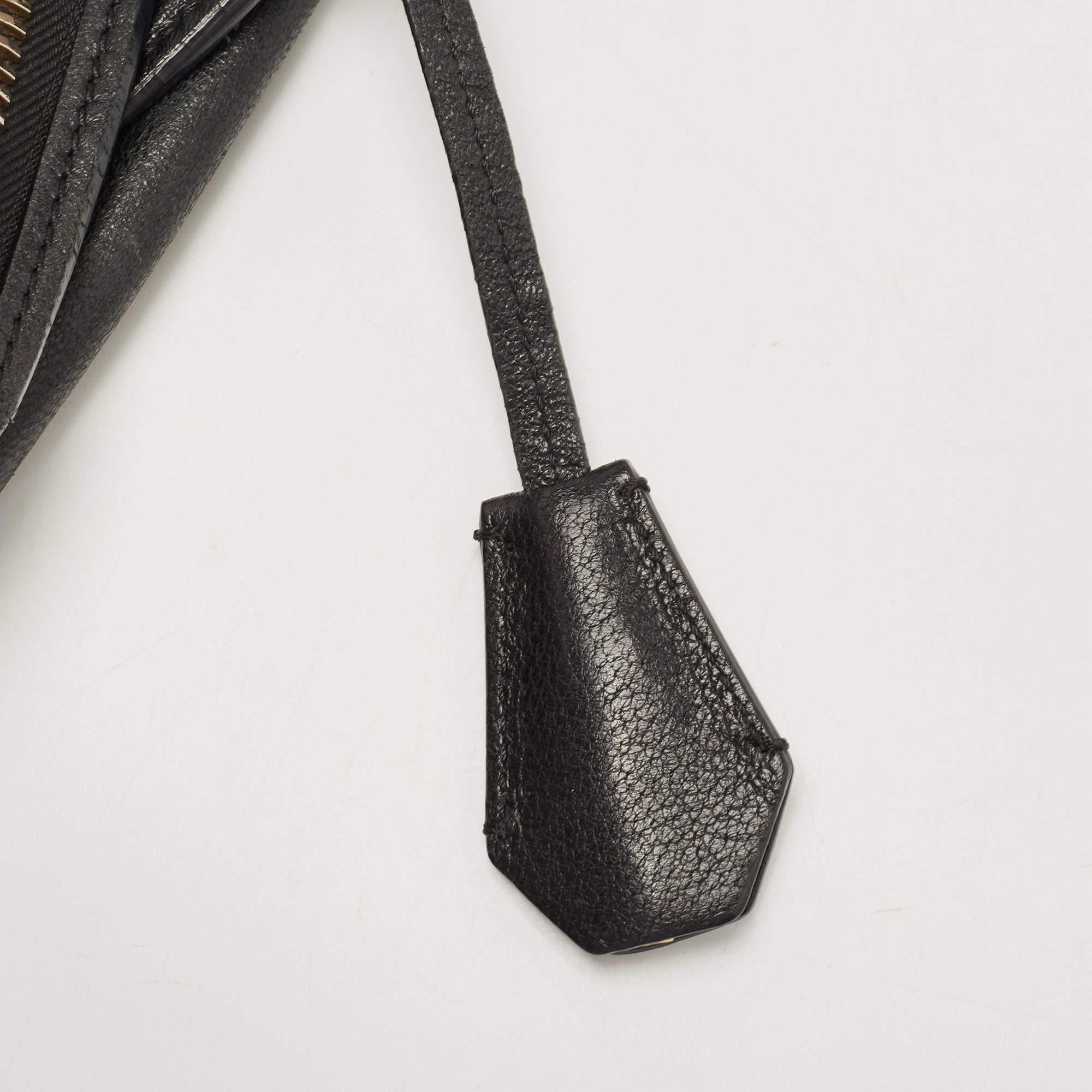 Tom Ford Black Leather Large Fold Over Alix Bag For Sale at 1stDibs