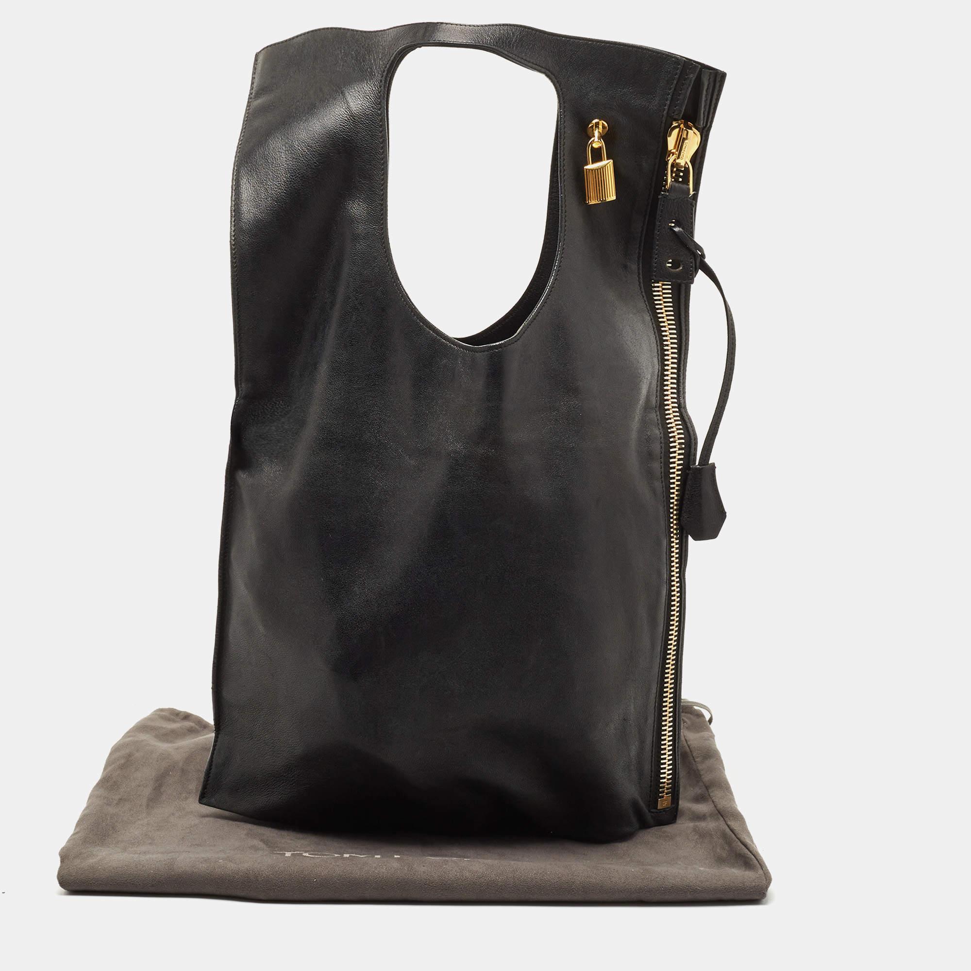 Tom Ford Black Leather Large Fold Over Alix Bag For Sale at 1stDibs