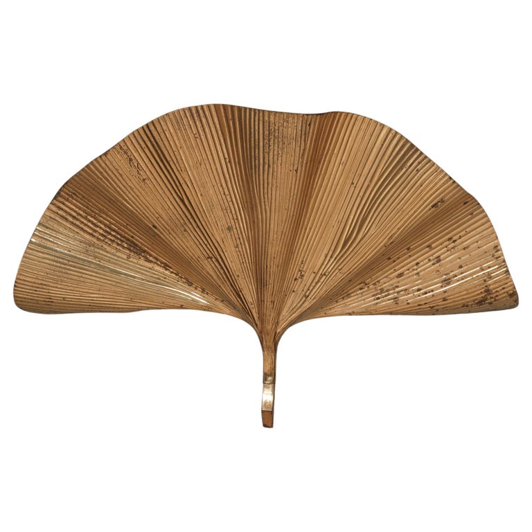 Applique murale en laiton « The Leaf Ginkgo » de Tommaso Barbi, 1970 En ...