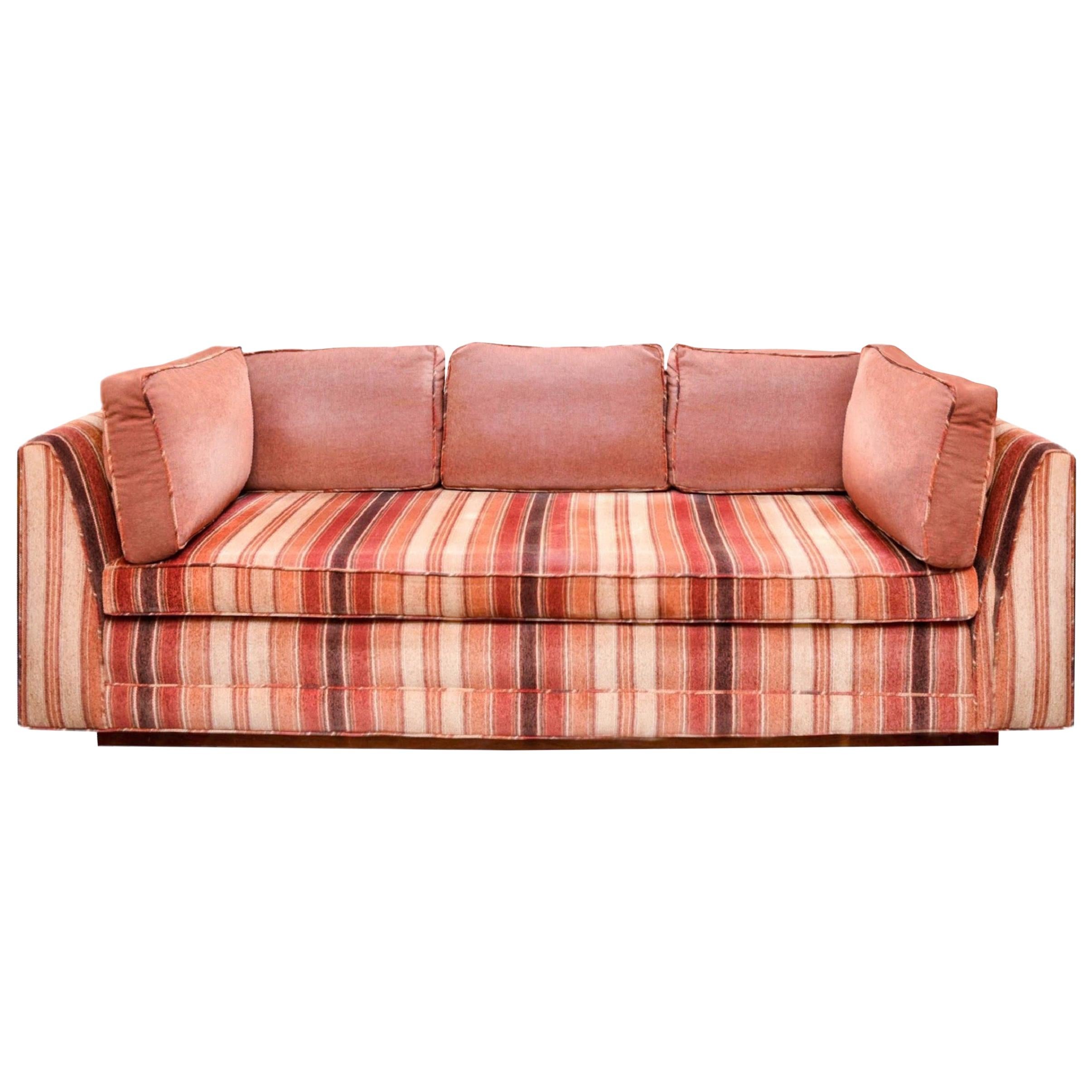 Tommi Parzinger for Parzinger Originals Modern Single-Cushion Plinth ...