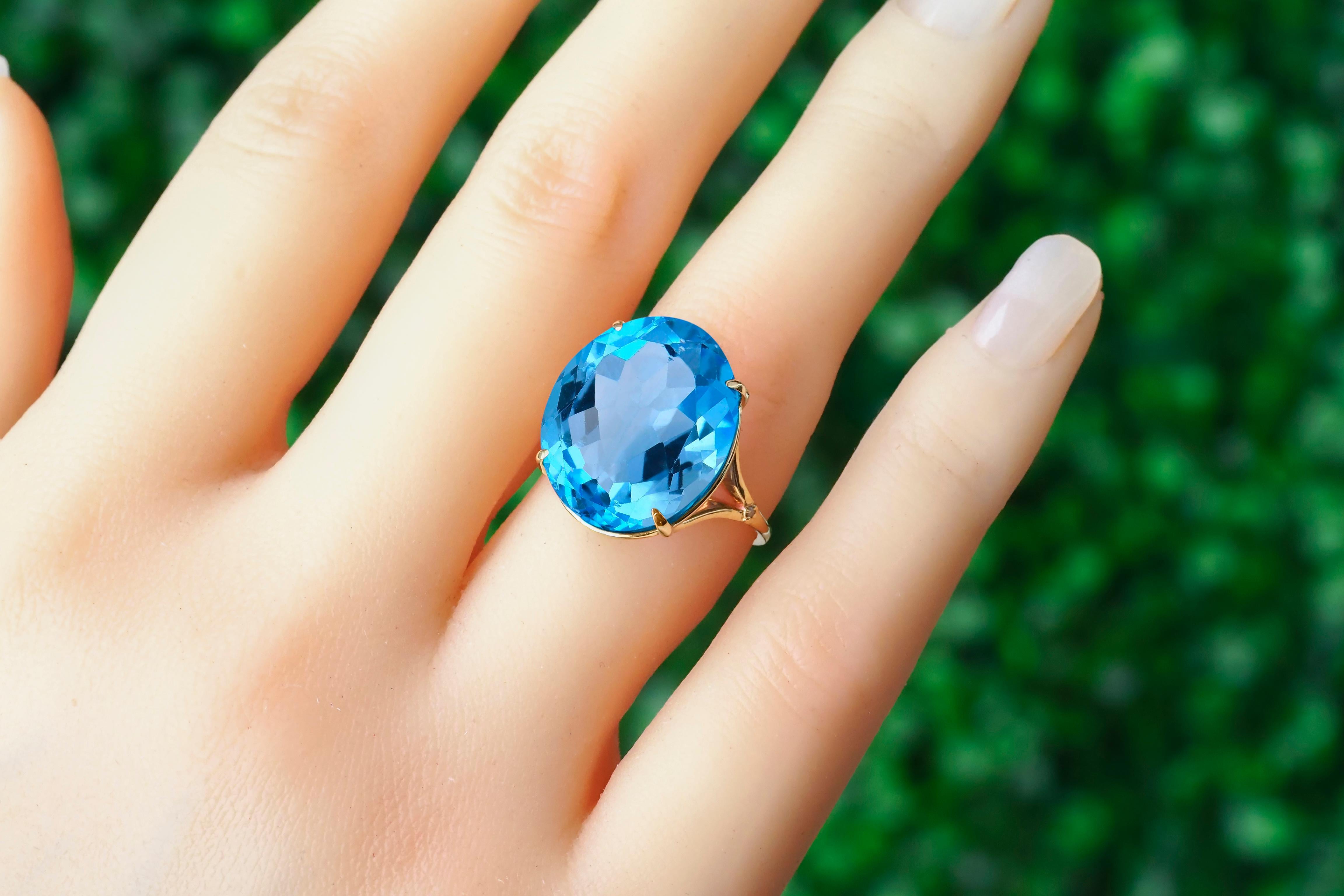 Customizable 14k Gold Ring with Topaz For Sale at 1stDibs