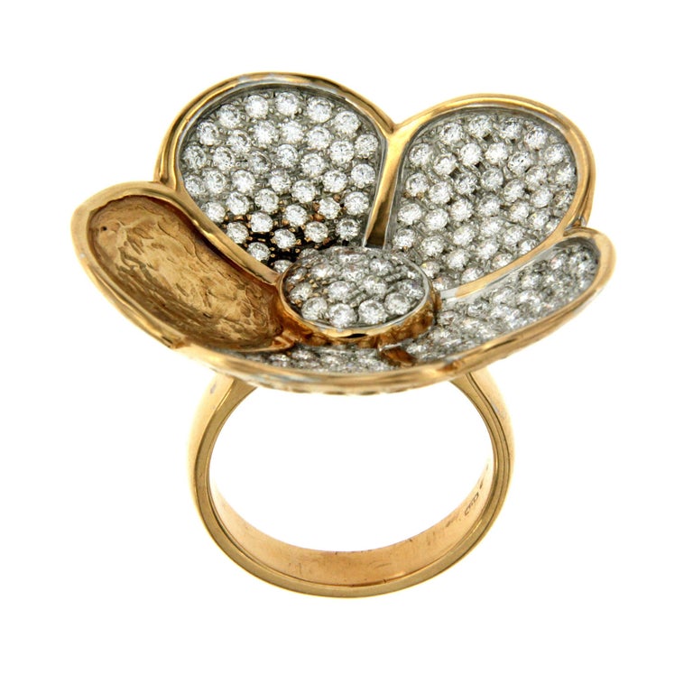 Torrini Italian Diamonds Flower Ring at 1stDibs