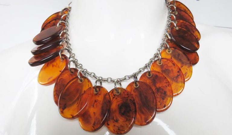 Tortoise Shell Bakelite Disc Necklace 1940s For Sale at 1stDibs