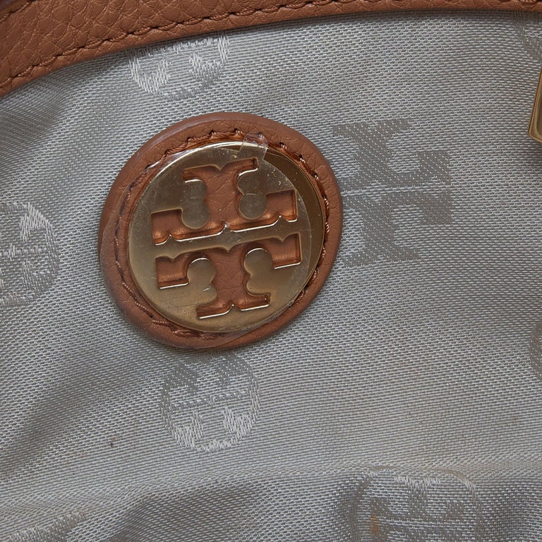 Tory Burch Tan Leather Amanda Crossbody Bag at 1stDibs