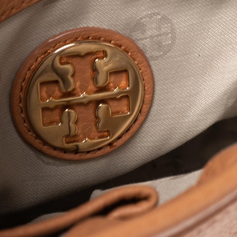 Tory Burch Tan Leather Amanda Flap Shoulder Bag For Sale at 1stDibs