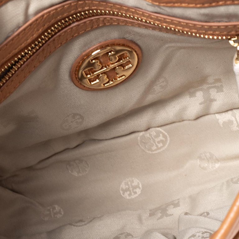 Tory Burch Tan Leather Amanda Flap Shoulder Bag For Sale at 1stDibs