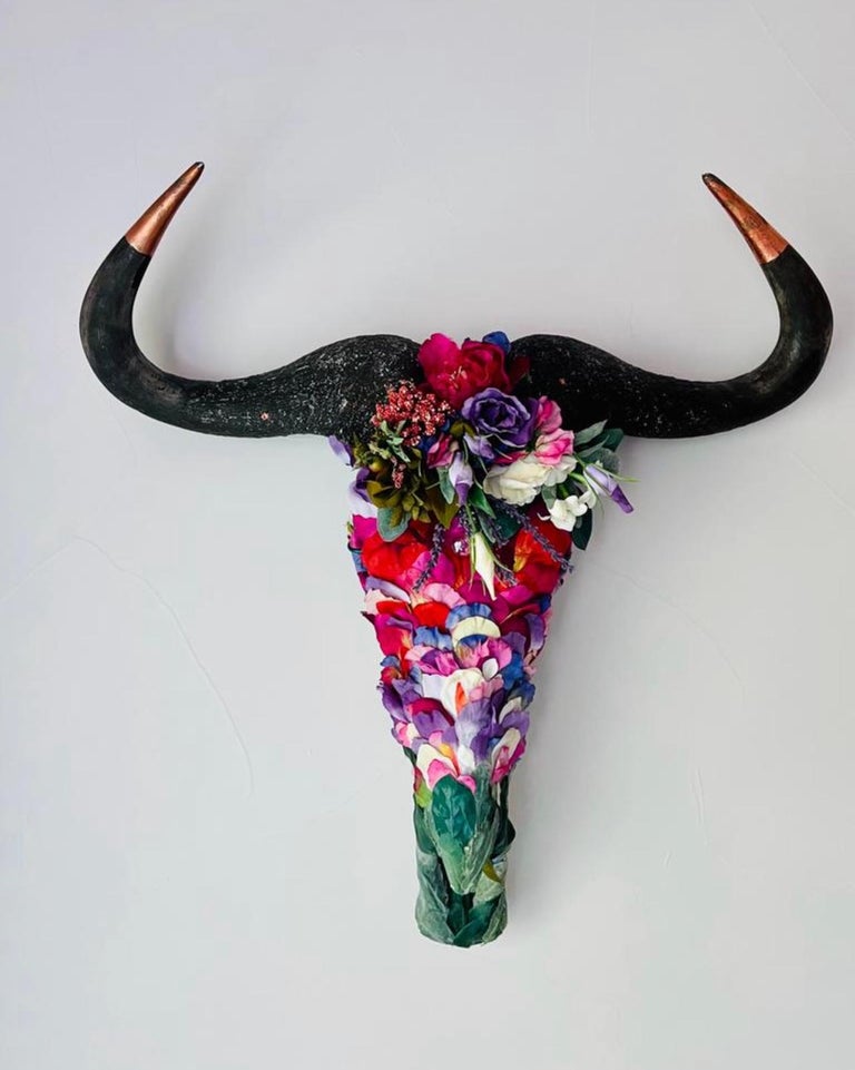 Tracy L. Griffith - A Water Buffalo Skull with Diamond dust , Led Neon ...