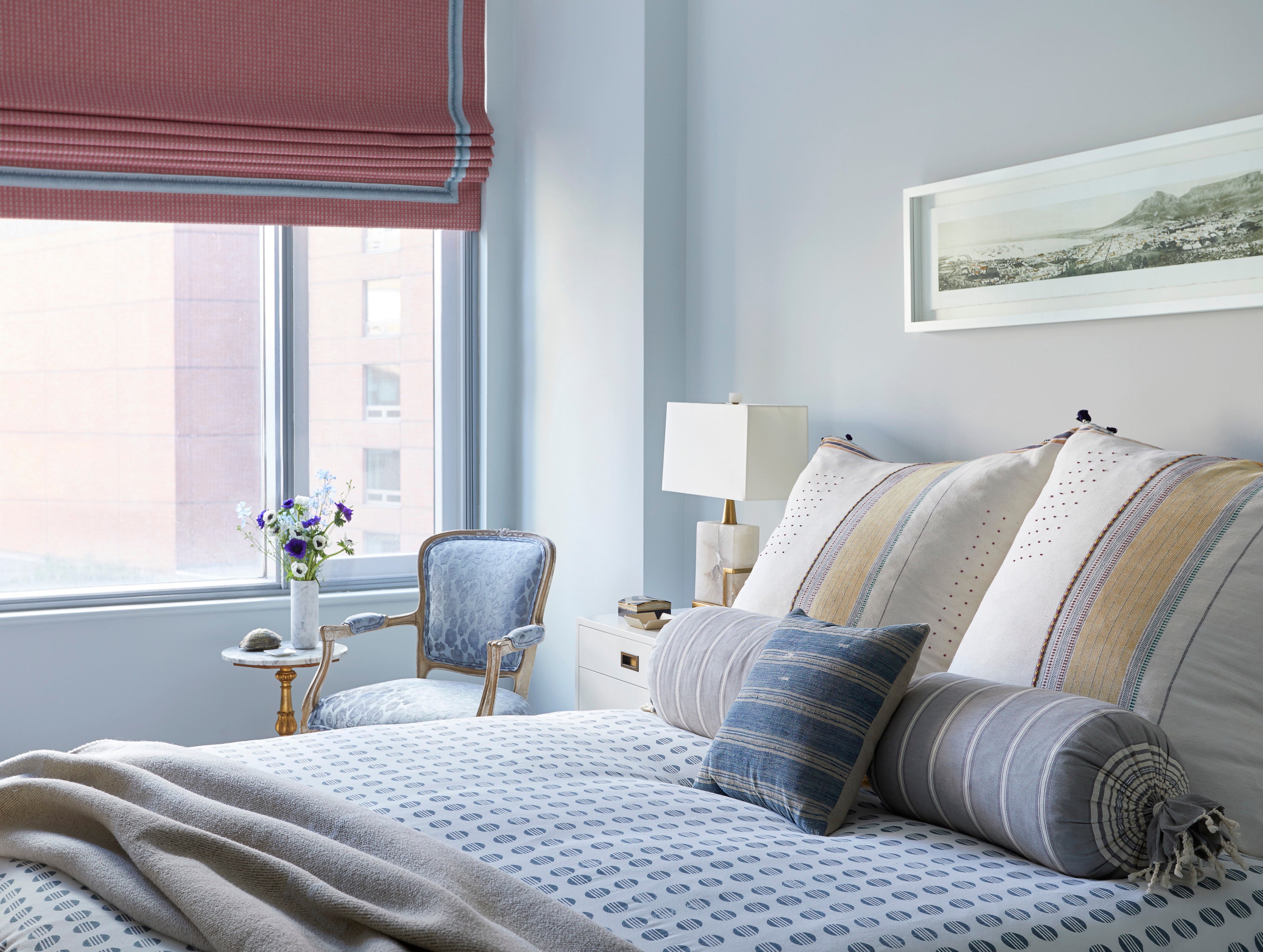 Downtown Residence by Daun Curry Design Studio | 1stDibs