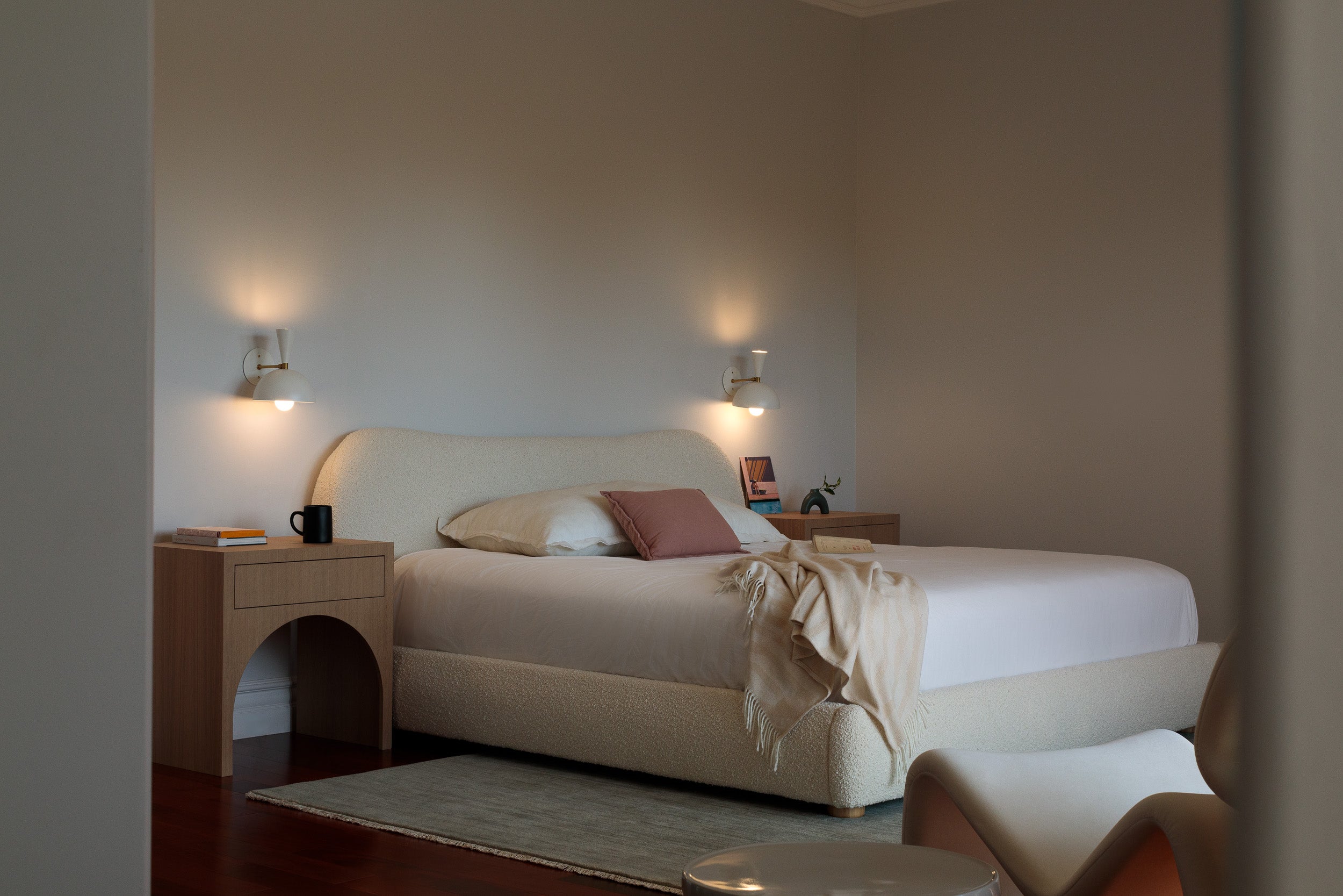 French Bedroom Design Ideas - 416 Pictures | 1stDibs