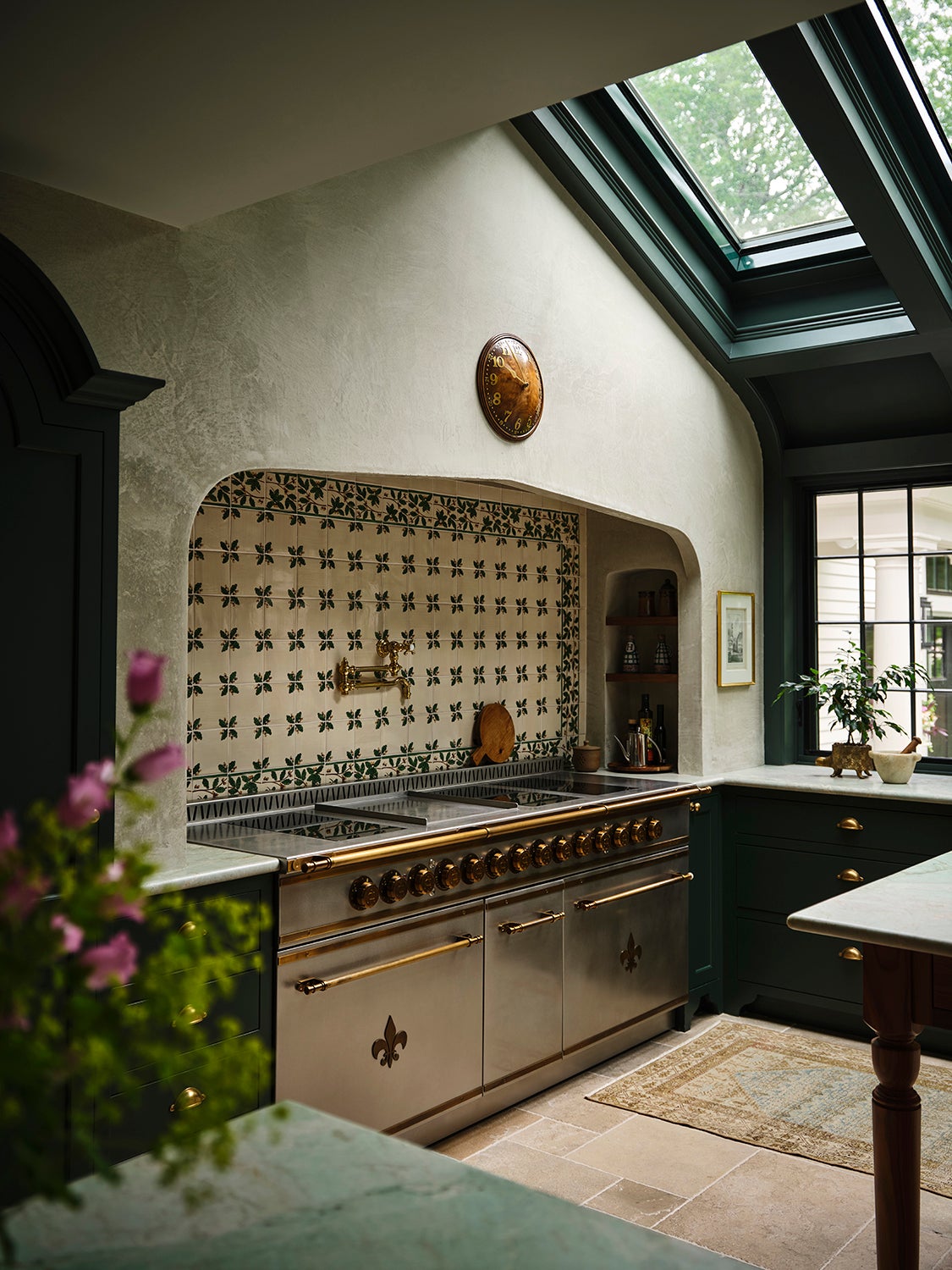 Kitchen by Zoe Feldman Design | 1stDibs