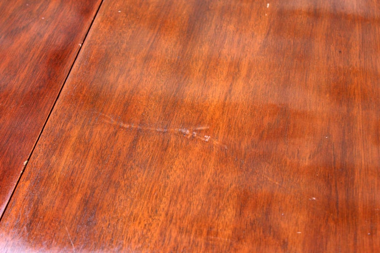 Traditional Antique Duncan Fife Style Mahogany Expandable Wood Dining ...