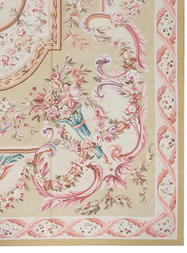 17th Century Traditional French Aubusson Style Flat-Weave Rug For Sale ...