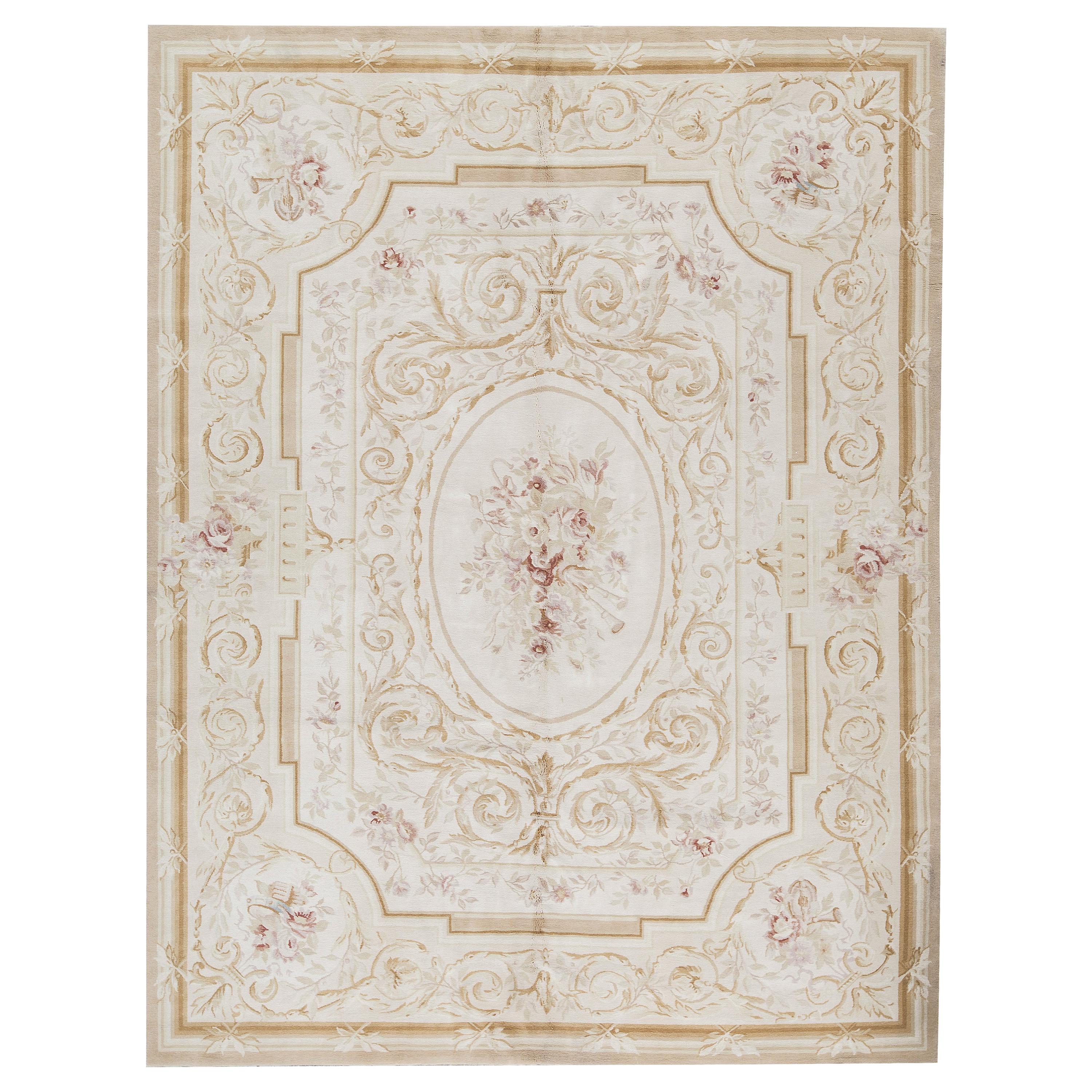 17th Century Traditional French Aubusson Style Flat-Weave Rug For Sale ...