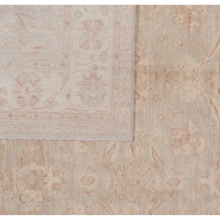 Traditional Pakistani Wool Area Rug For Sale at 1stDibs