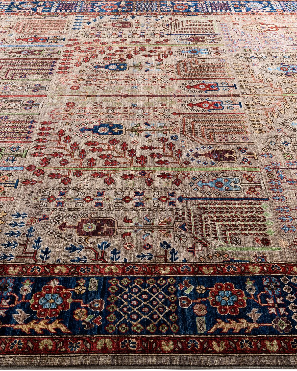 Traditional Serapi Hand Knotted Wool Brown Area Rug For Sale at 1stDibs