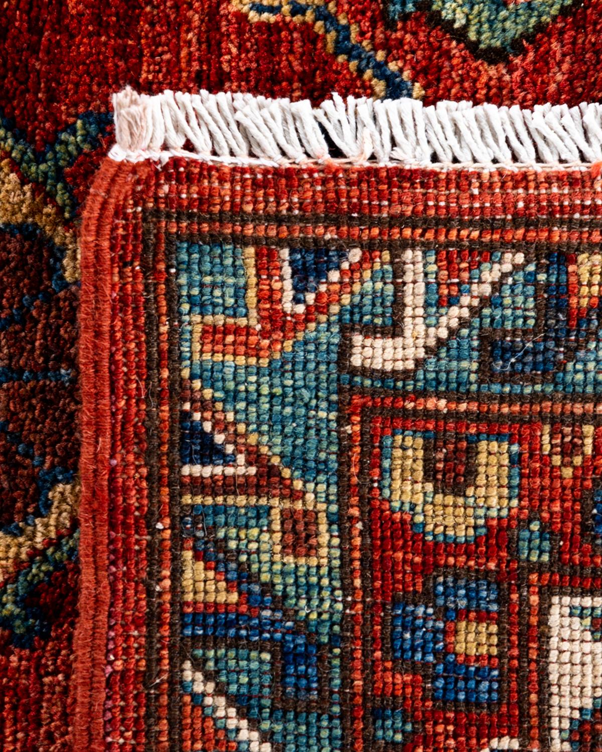 Traditional Serapi Hand Knotted Wool Red Area Rug For Sale at 1stDibs