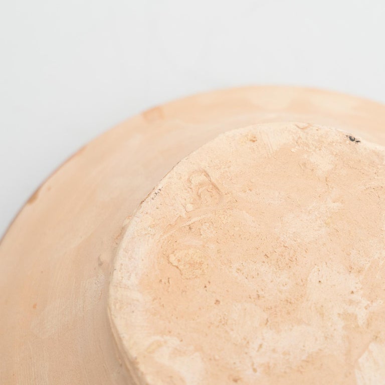 Traditional Spanish Rustic Ceramic Plate, circa 1940 For Sale at 1stDibs