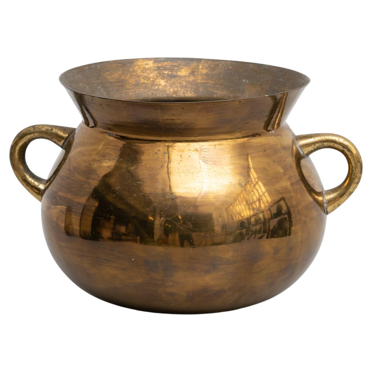 Traditional Spanish Vintage Bronze Pot, circa 1920 at 1stDibs
