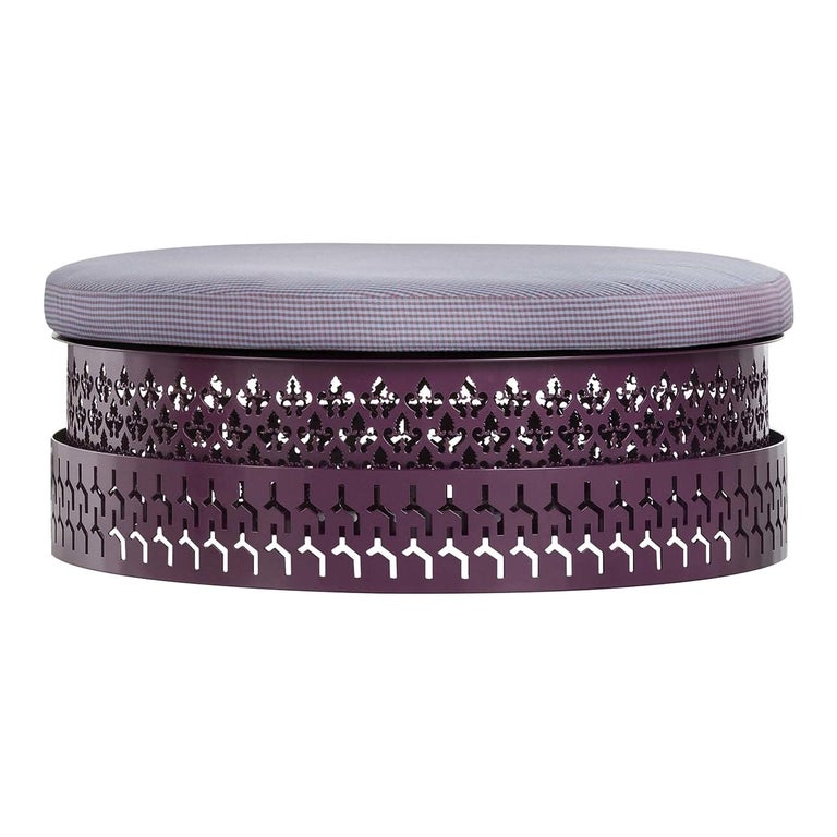 Trame Purple Oval Pouf For Sale at 1stDibs