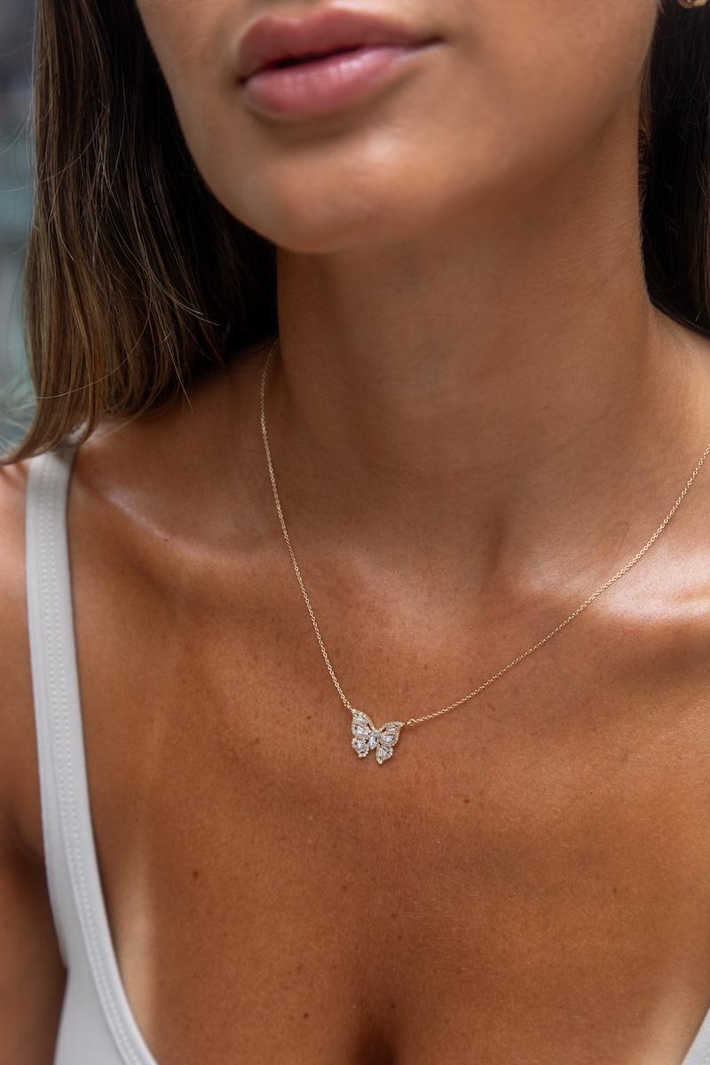 Transformation Diamond and Gold Butterfly Necklace For Sale at 1stDibs