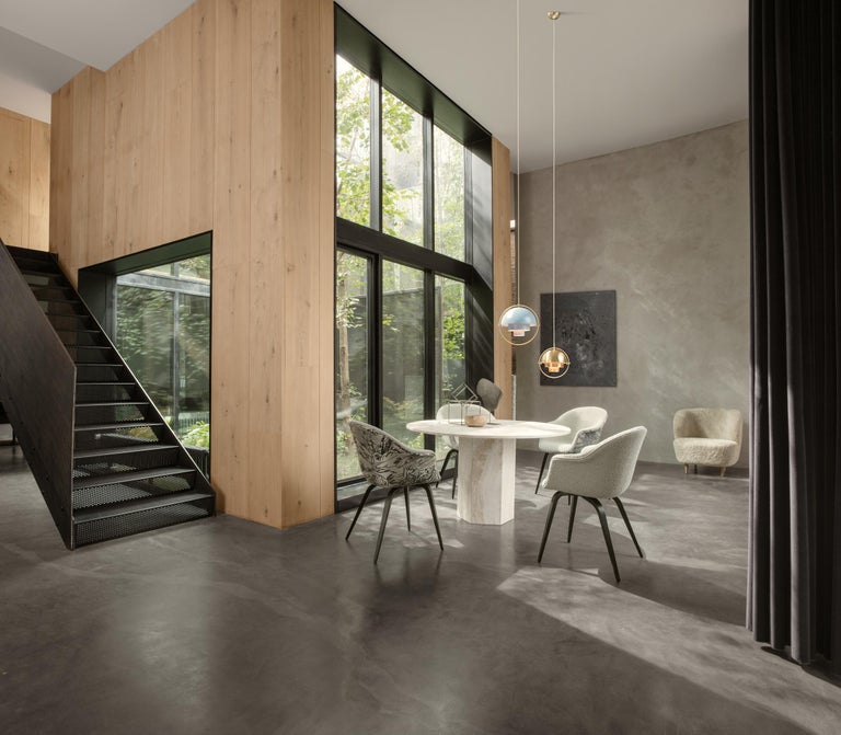 Travertine Epic Dining Table by Gamfratesi for Gubi in Burnt Red For ...