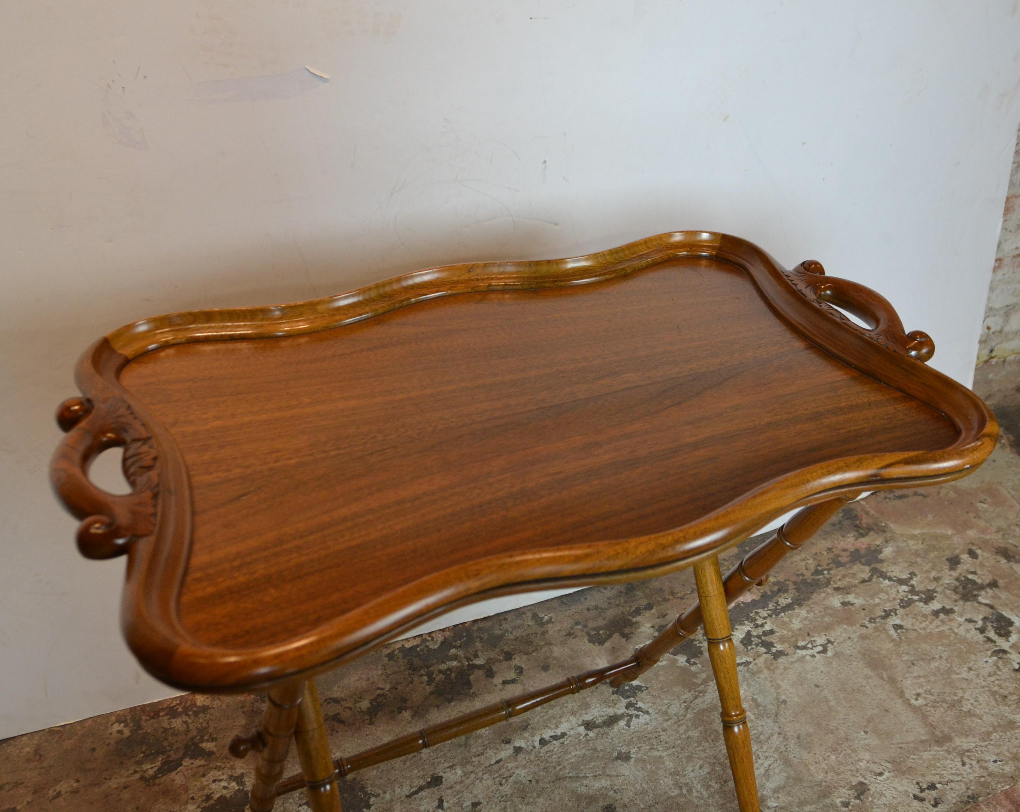 Tray with a Stand For Sale at 1stDibs