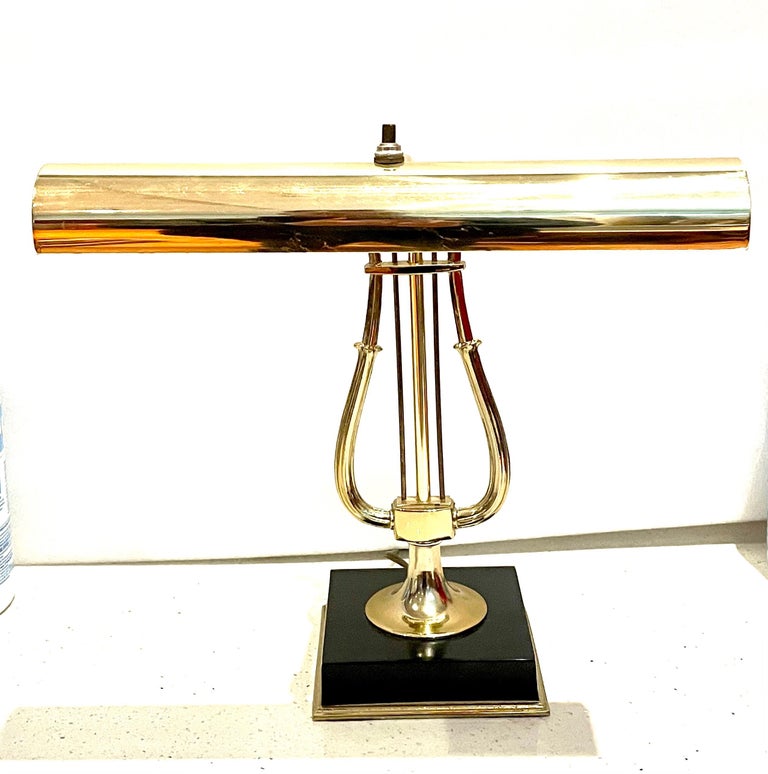 Treble Clef Piano Desk Lamp in Brass and Black Enameled Base by Laurel ...
