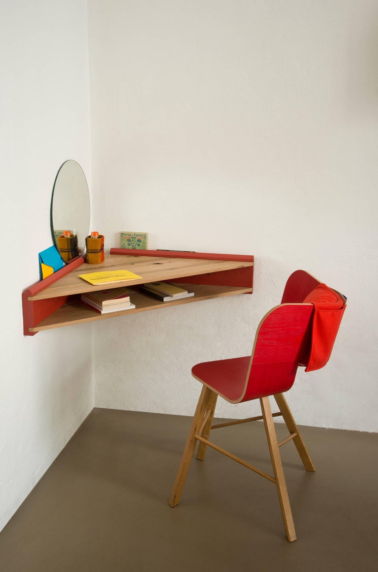 Tria Wood Chair, Natural Oak, Design Icon Inspired to Graphic Art For ...