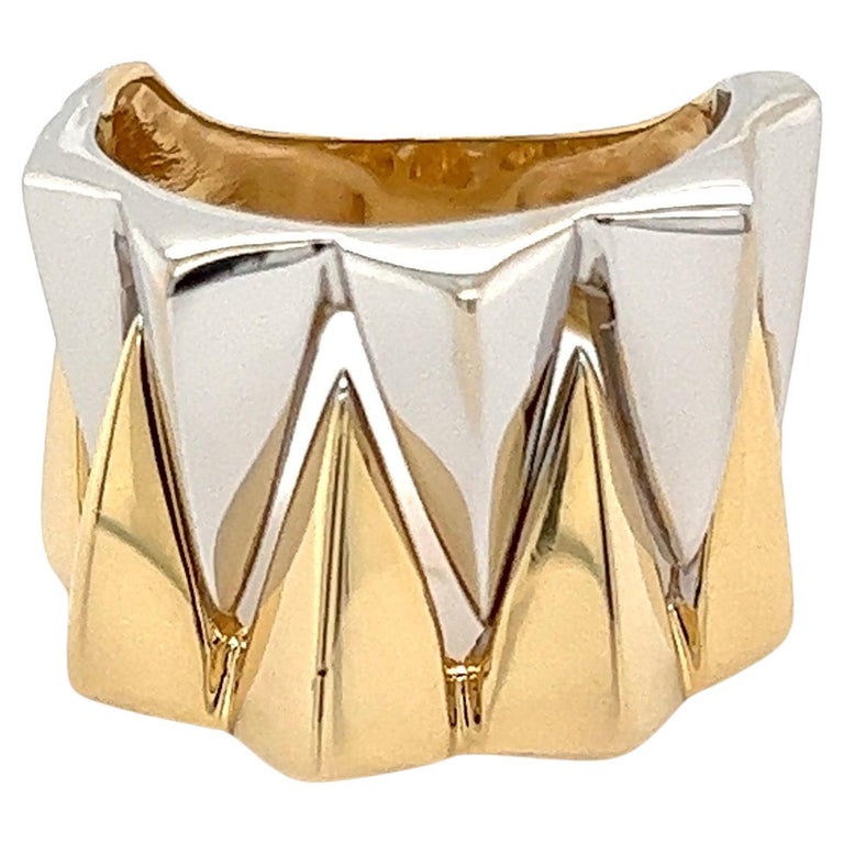 Triangular 2-Tone Yellow and White Gold Band Ring For Sale at 1stDibs