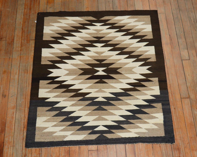 Tribal Geometric American Navajo Rug For Sale at 1stDibs