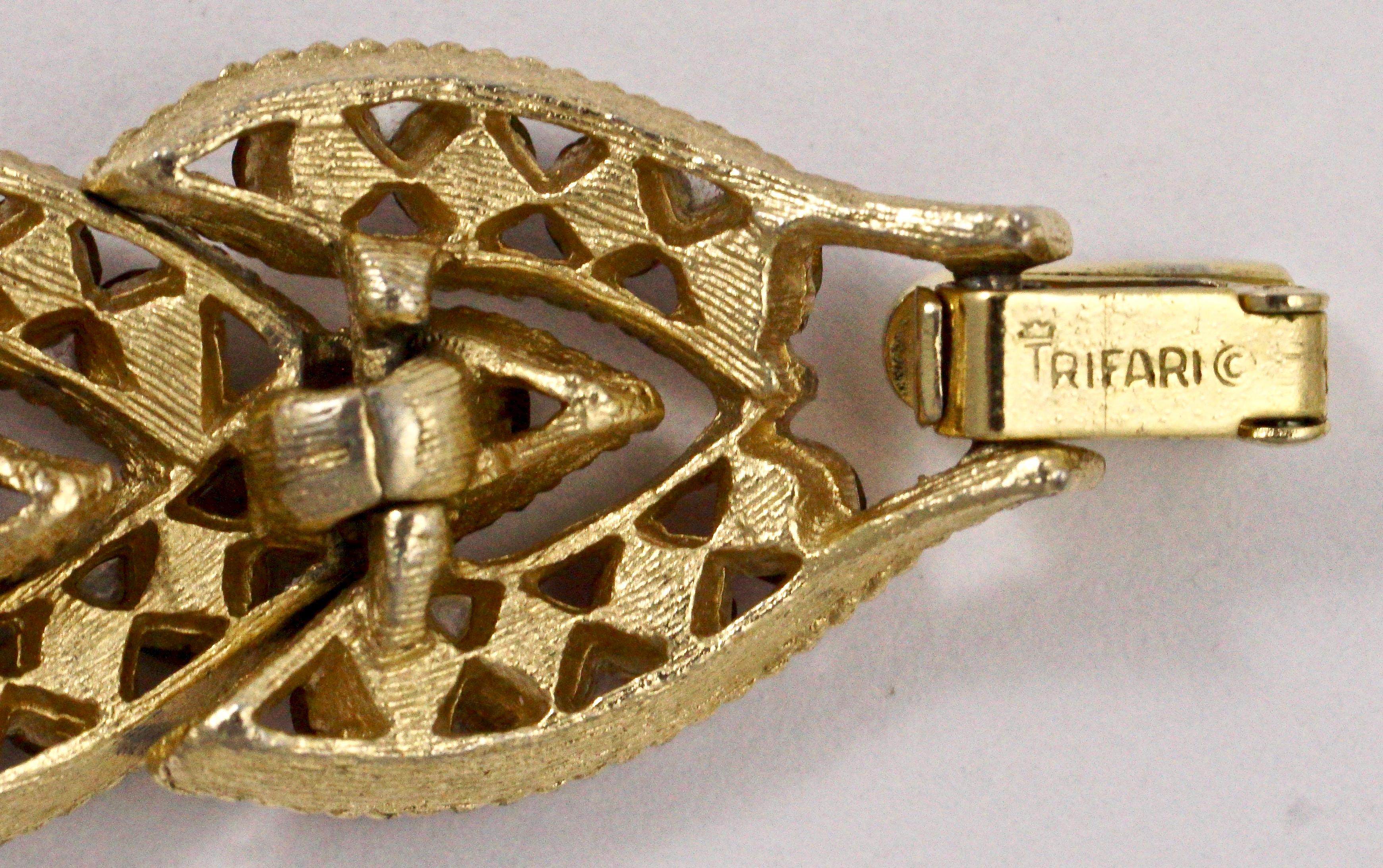 Trifari Gold Plated Purple Fuchsia Rhinestone Cavalcade Necklace ...