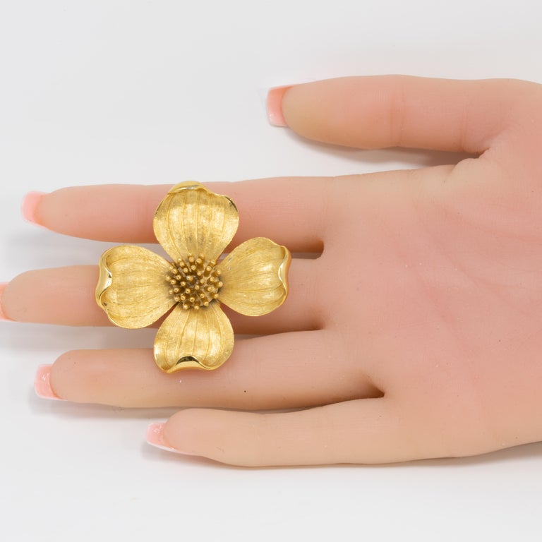 Trifari Golden Blooming Flower Pin Brooch, Vintage 1900s at 1stDibs ...