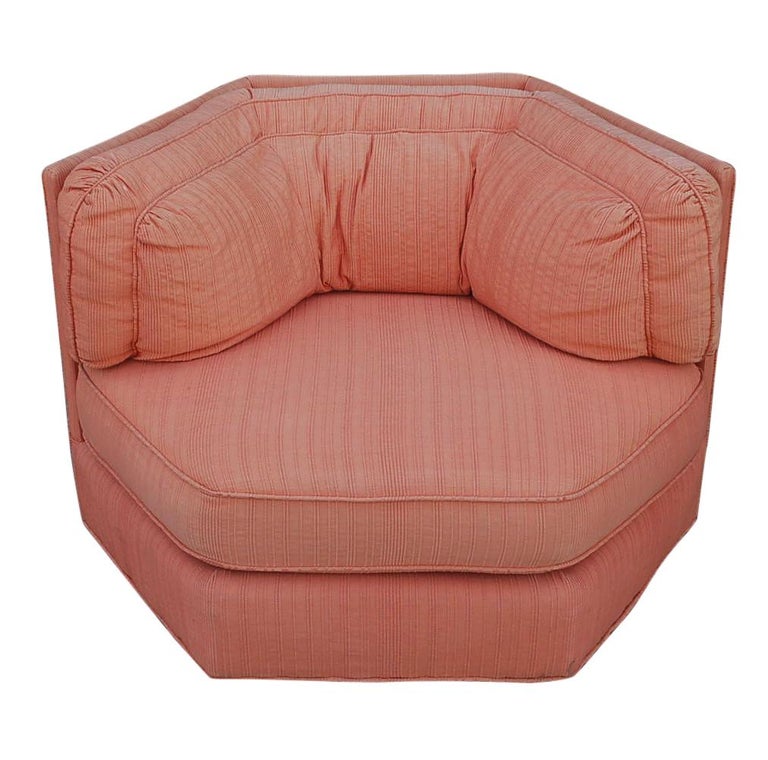 Trio of Hexagonal Mid-Century Modern Club Chairs by Bernhardt, Plinth ...