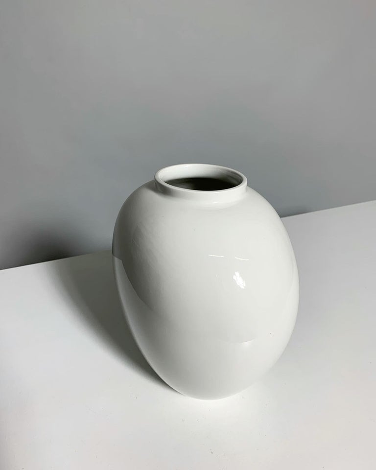 Trude Petri Heart Shaped Porcelain Vase KPM Berlin 1930s Bauhaus Design ...